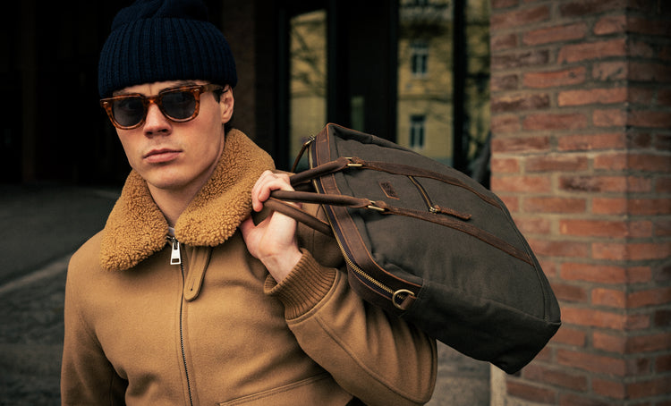 Carl & Co - Premium Travel Bags, Accessories & Clothing